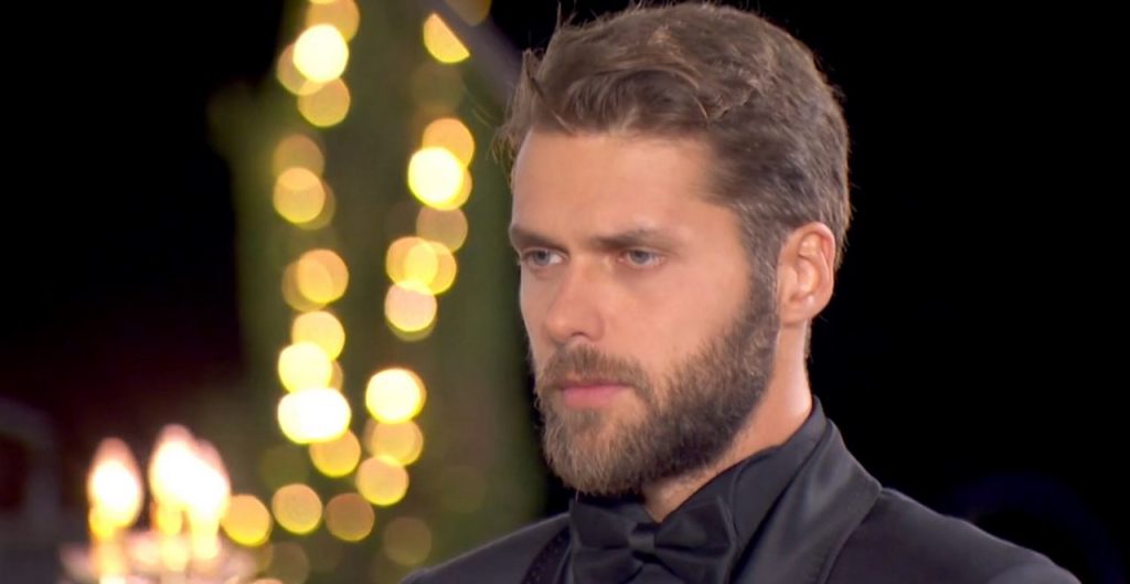 Неочаквани събития в "Ергенът": С коя ще се усамоти Алек в палата си и ...